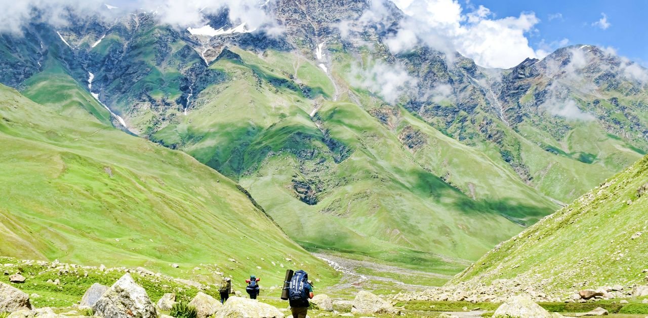 Deoban Trek - How to reach, Cost, Date & Itinerary